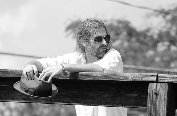 Scott Thomas Outlar – Three Poems – The Galway Review