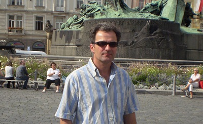 Martin Lyons – ON A MONDAY, ONCE A MONTH – The Galway Review